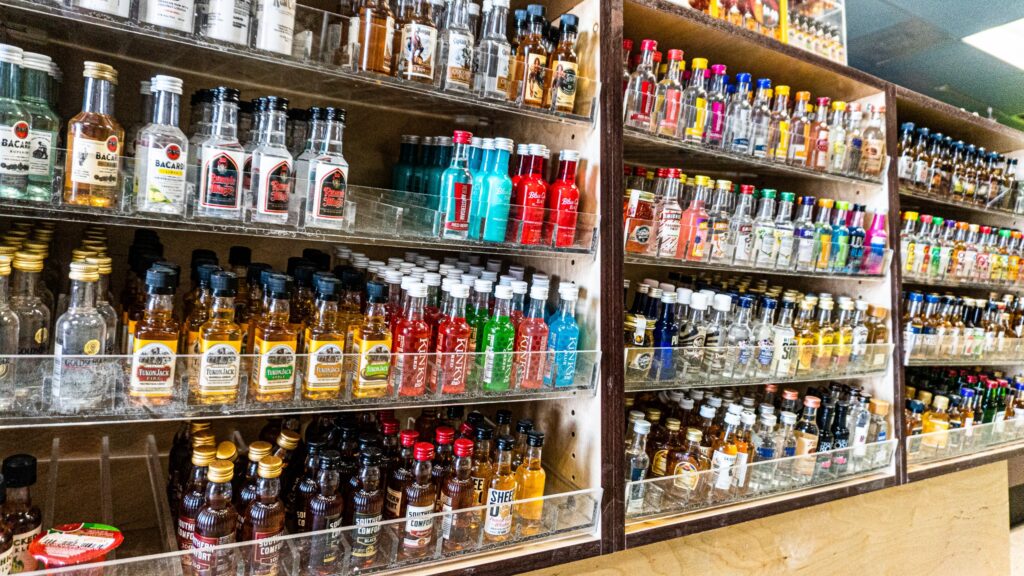 Pina Wine & Spirits - Your favorite KC Liquor Store